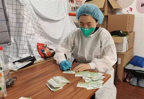 暖心守沪 助力复商复市，普陀“守护神”在行动！