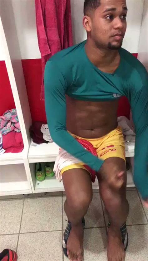 TNT Sports Brasil on Twitter HAHAHAHAHAHA Será que tá faltando resenha no vestiário esses