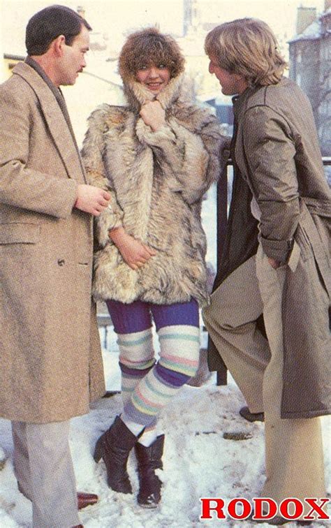 Vintage Pussys Hairy Retro Girl Gets Stuff Xxx Dessert Picture 2