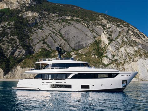 Navetta 30 MennYacht Your Yachting Partner