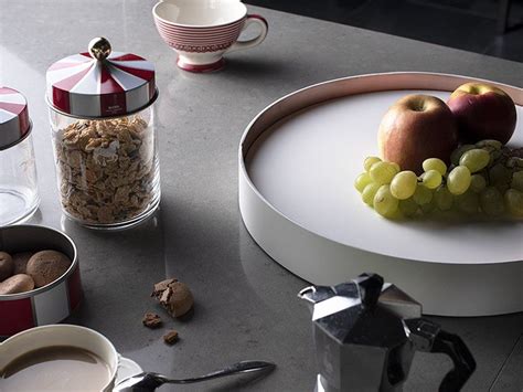 meet the vanishing tray that make objects disappear neatorama