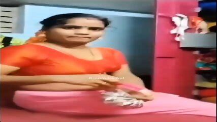 Tamil Item Vachila Periya Molai Morattu Suthu Thevidiya Slut Mommy