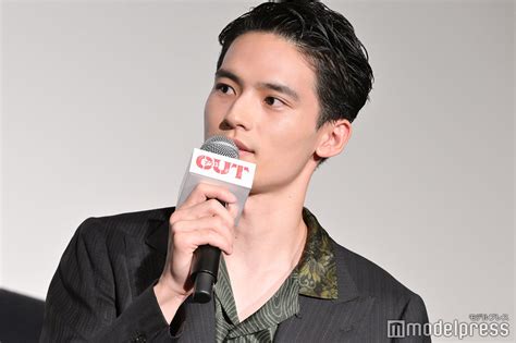 画像1630 「ブギウギ」趣里＆水上恒司、割烹着と浴衣姿のオフショットに「似合いすぎ」「絵になる」の声 モデルプレス