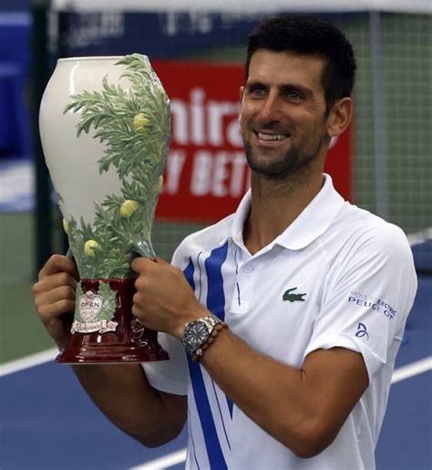 Novak Djokovic écrit Lhistoire Du Tennis à New York Avec Deux Career