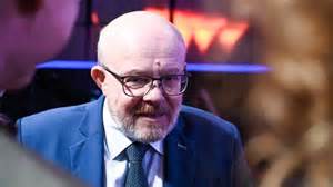 Ministr Válek Je Po Operaci Nádoru Prostaty Eurozprávycz