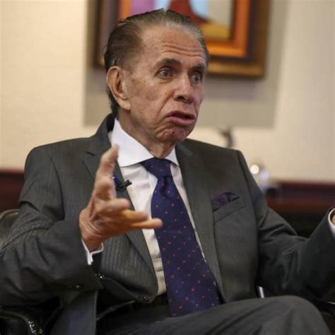 Alfonso Espinosa de los Monteros récord Guinness ecuatoriano se