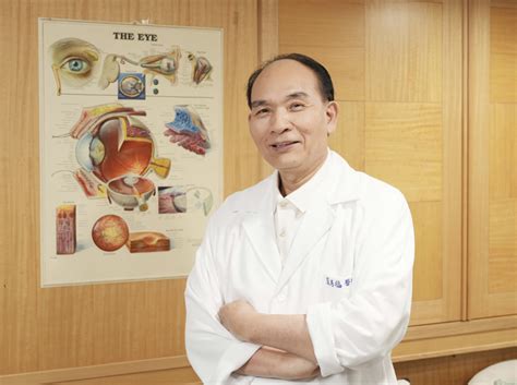 【有影】高度近視一族若有「三徵兆」 小心！不到50歲提早白內障 蕃新聞