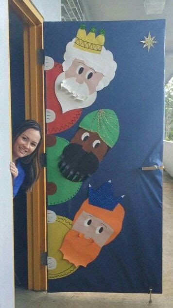 MANUALIDADES Y NAVIDAD Cómo decorar las puertas para Navidad en 2022
