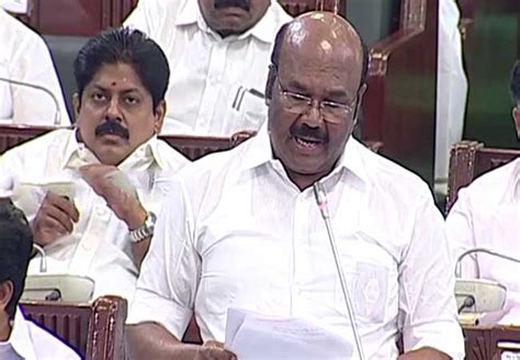 அரசு வேலைக்கு ஆசைப்படாதீங்க அமைச்சர் ஜெயக்குமார் அட்வைஸ் Nakkheeran