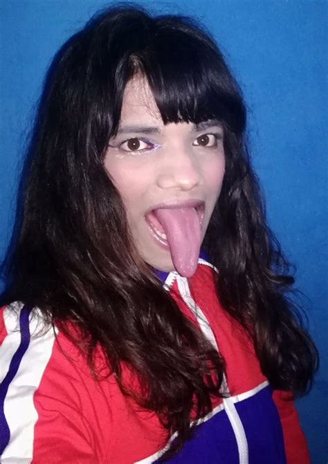 Worlds Longest Tongue Pedro Pascal The Last Of Us To Tell Tongue