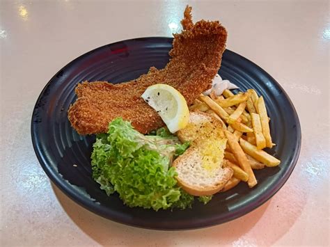 Review Five Ten Western Grill Singapore