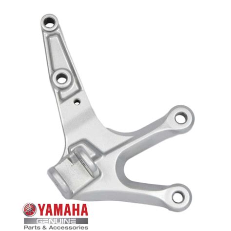 Suporte Pedaleira Dianteira Direita Yzf R3 Mt 03 Original em Promoção