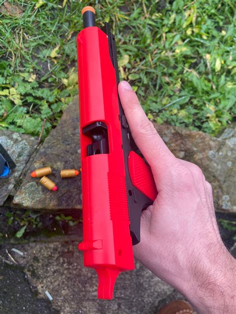 1911 Semiauto Shell Ejecting Dart Blaster Blowback Cosplay Prop Toy Gu