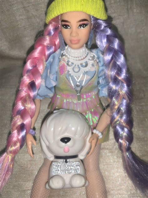 Barbie Extra 2 Curvy Hobbies And Toys Toys And Games On Carousell