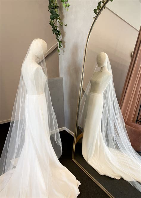 CALLA LILY Sheer Wedding Veil TANIA MARAS BRIDAL