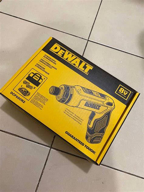 Dewalt 8v Max Cordless Screwdriver Kit Gyroscopic 2 Batteries