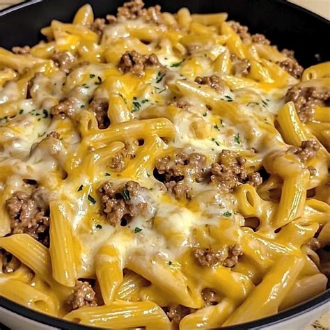 Loaded Cheeseburger Alfredo Pasta