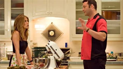 I Call Vince My Defibrillatori Love Him Jennifer Aniston Credits