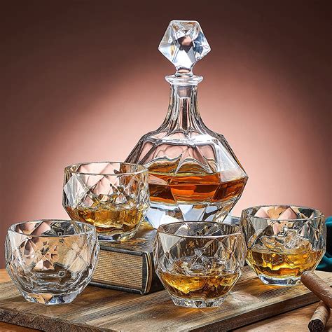 Elegant Diamond Shaped Whiskey Decanter Set Whiskey D