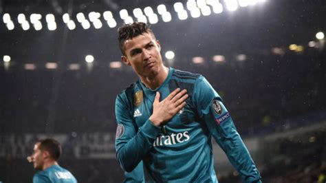 Laliga Real Madrid Juventus Fans Ovation That Won Over Cristiano