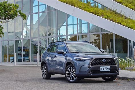新一代國產神車 Toyota Corolla Cross 18l Hybrid 旗艦版試駕 Yahoo奇摩汽車機車
