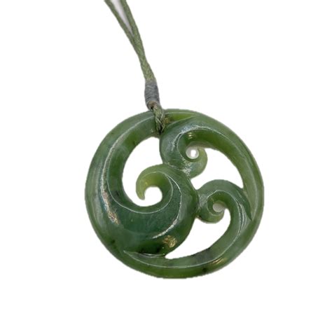 Inanga Koru Spiral Pounamu Nz Jade Greenstone Seashell