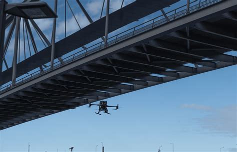Capteur Lidar Hovermap St X Mobile Et Adaptable Sur Drone Escadrone