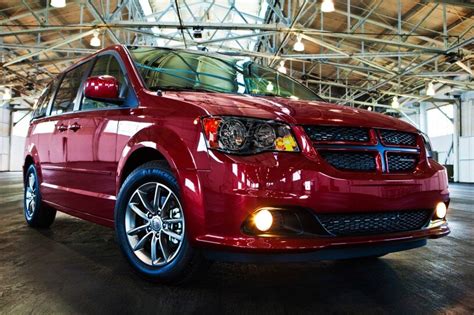 2015 Dodge Grand Caravan Review And Ratings Edmunds
