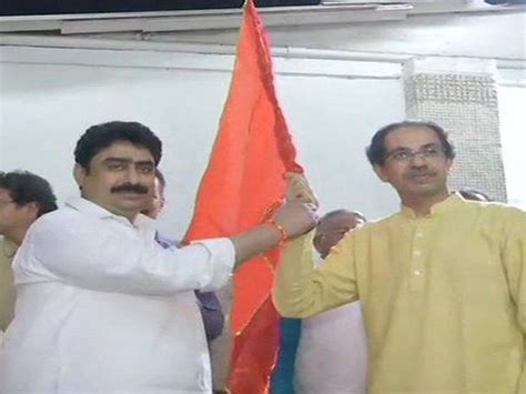 राष्ट्रवादी काँग्रेसला मुंबईत मोठा धक्का माजी खासदार संजय दिना पाटील
