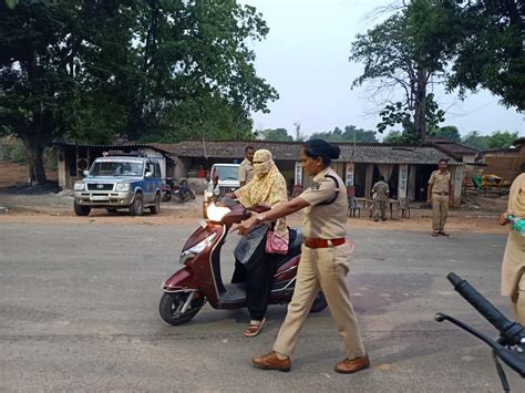Raigarh News सड़को पर हो रही मौतों को रोकने रायगढ़ पुलिस चला रही है