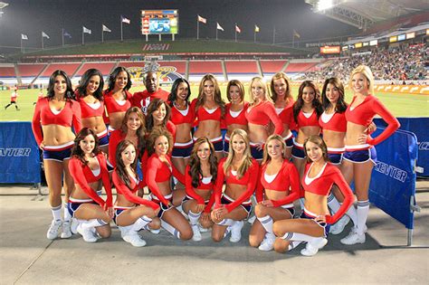 Blogistan Mls Cheerleaders And The Fun