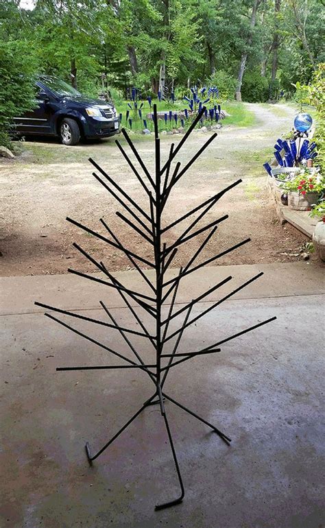 Rebar Bottle Tree Bottle Garden Glass Garden Art Wine Bottle Trees