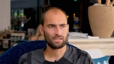Vreselijk Nieuws Over Voetballer Bas Dost 35