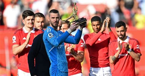 Erik Ten Hag Makes David De Gea Manchester United