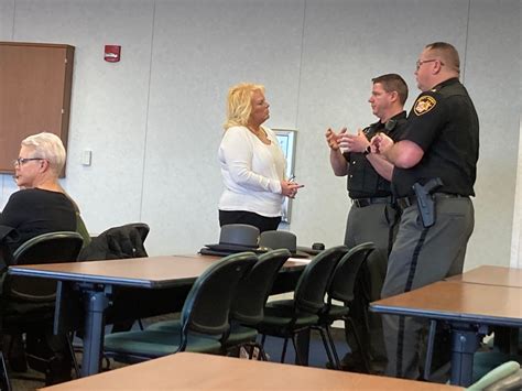 Lorain County Sheriffs Deputies To Get Bodycams Morning Journal