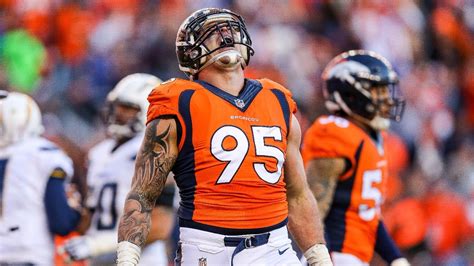 Broncos Derek Wolfe Gets Hitched