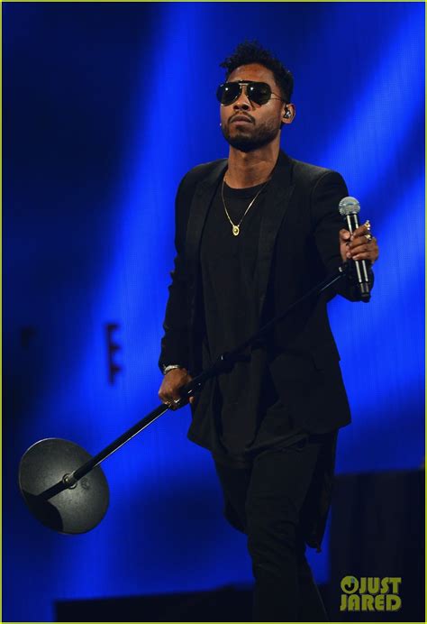 Bruno Mars Drake And Miguel Perform At Iheartradio Watch Now Photo
