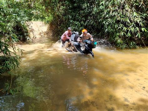 ក្រុមការងារចាក់វ៉ាក់សាំងកូវីដ ១៩ នៃការិយាល័យសុខាភិបាលស្រុកប្រតិបត្តិស្រែអំបិល បានធ្វើដំណើរ