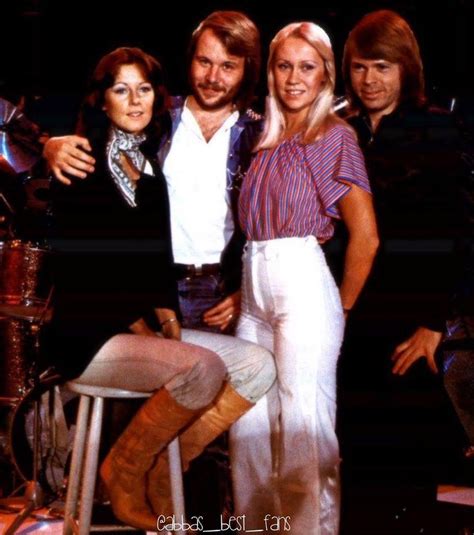 Pin By Francoise Tuk On Frida Abba Outfits Blonde Singer Abba Mania