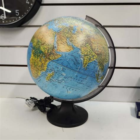 Electric Light Up World Globe S