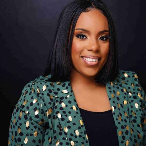 Calandra Davis Cosmetologist Book Online With Styleseat