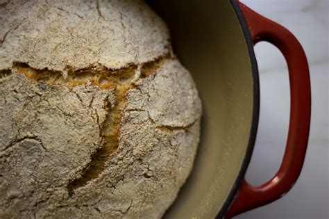 Lodge Cast Iron — Jim Laheys No Knead Bread Recipe Weve Long Been