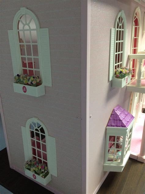 1991 Barbie Magical Mansion Doll House Fully Furnished Excellent