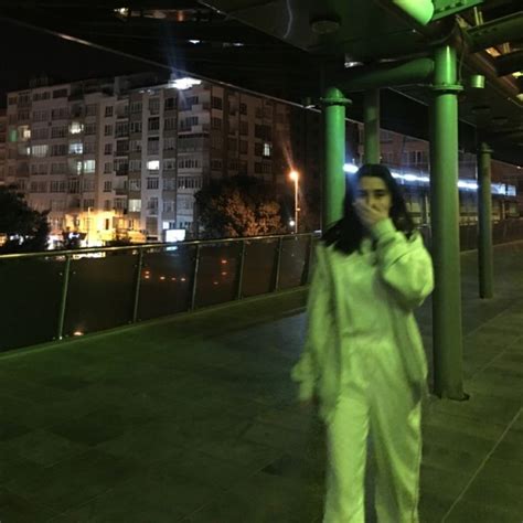 پروفایل دخترانه گنگ شاخ سبز مود سبز تاوعکس