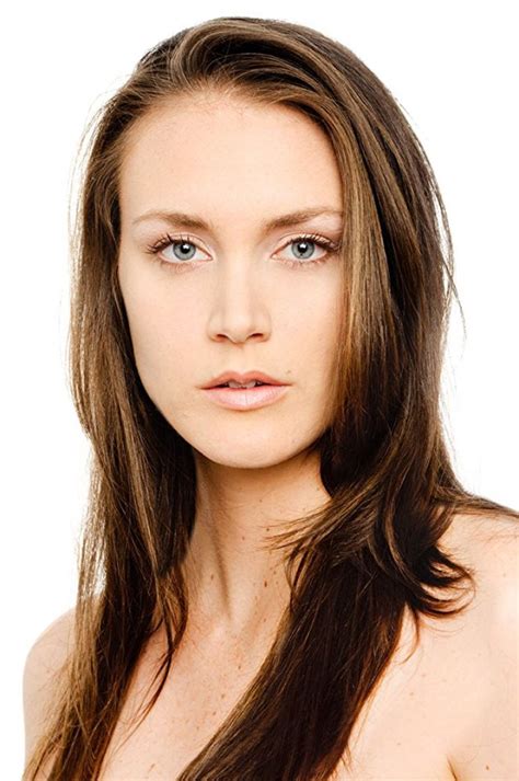 Stefanie Estes Wall Of Celebrities