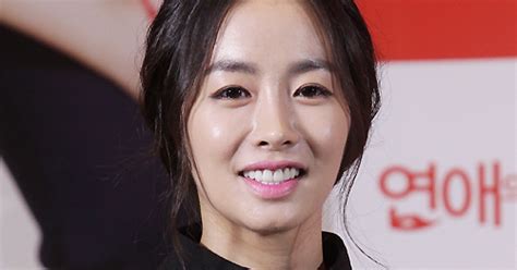 [포토엔]한수아 노출드레스 화제 믿기지 않아요