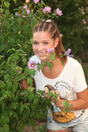 May Model Amazing Models Com Page