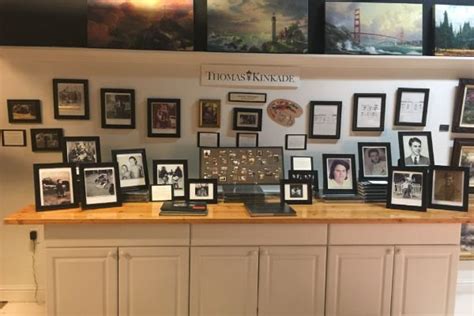 Placerville Gallery Closing Thomas Kinkade Carmel And Monterey
