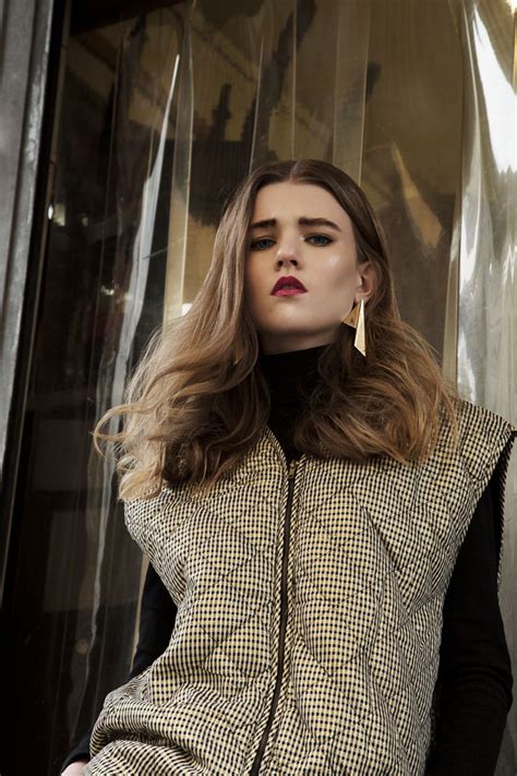 All Eyes On Alice Online Shop And Young Fashion Cm Models