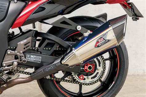 【カスタム】ヨシムラ ハヤブサ（スズキ ハヤブサ）｜待望のr 11シリーズ、ツインサイレンサー仕様 Webオートバイ
